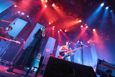 UNCHAIN、豪華ゲストに囲まれ20周年ライブ「この4人で続けてこれて本当によかった」 - 音楽ナタリー