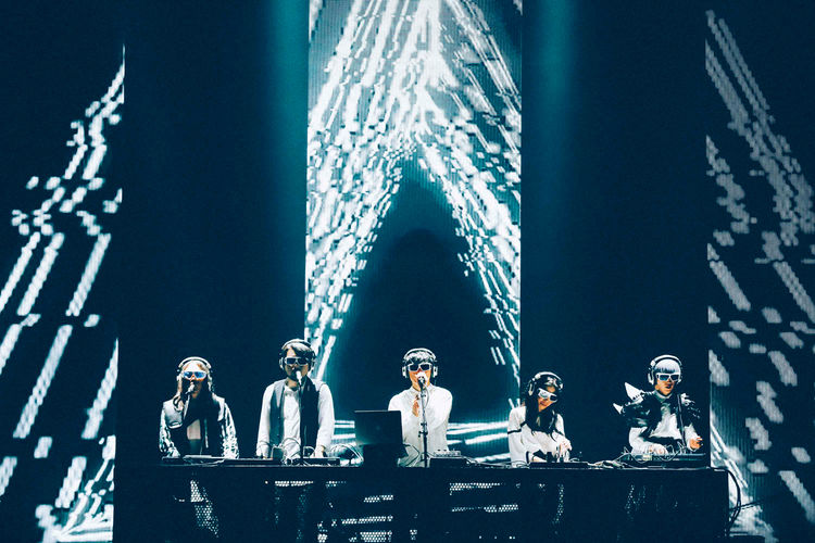 【ライブレポート】300本以上のスピーカー使用、サカナクションの6.1chサラウンドツアー開幕（写真7枚） - 音楽ナタリー