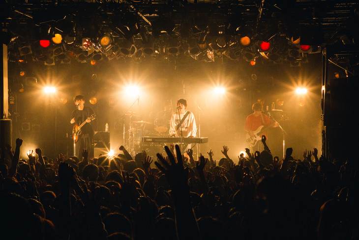 HOWL BE QUIET、ツアー最終日に7月の新アルバムリリースを発表 - 音楽ナタリー