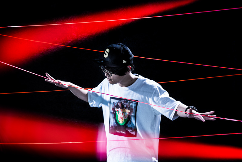 視聴者参加型の楽曲プロジェクト・MILGRAM -ミルグラム-「アンビリカル」DECO*27×山中拓也インタビュー｜同世代の2人が企てる“音楽 ...